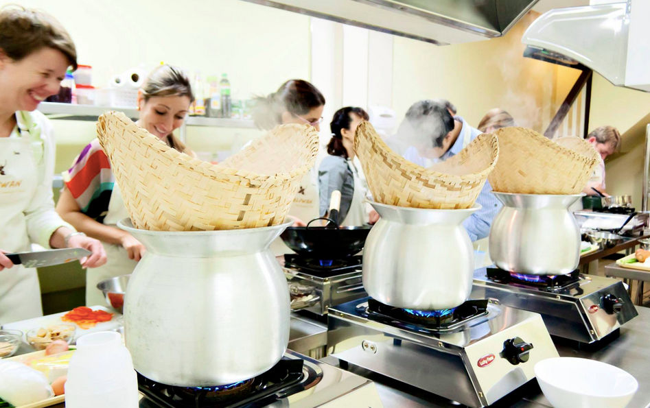 Maliwan Thai Cooking Class with Local Market Tour