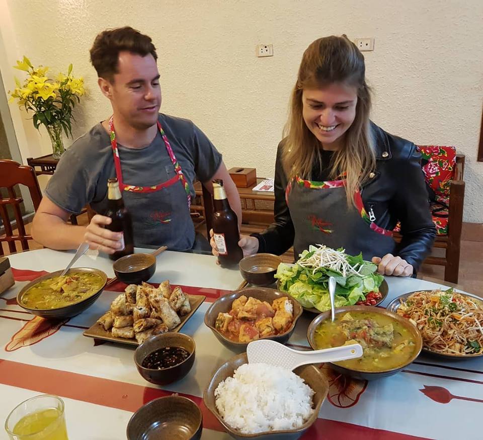 Vietnamese Home Cooking Class with a Local Chef & Fresh Market Tour