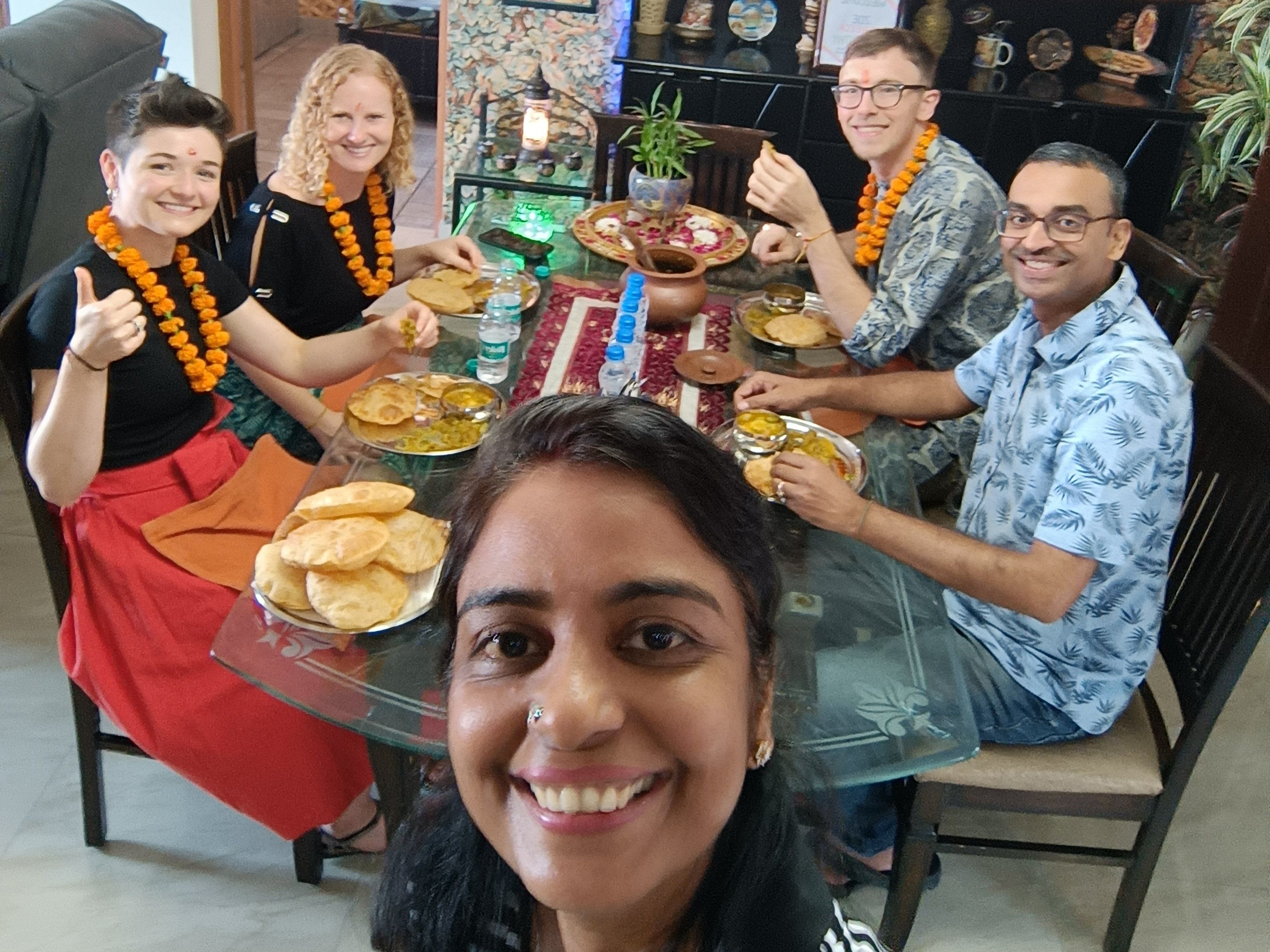 Cook Indian Food with Local Family at their Traditional Home