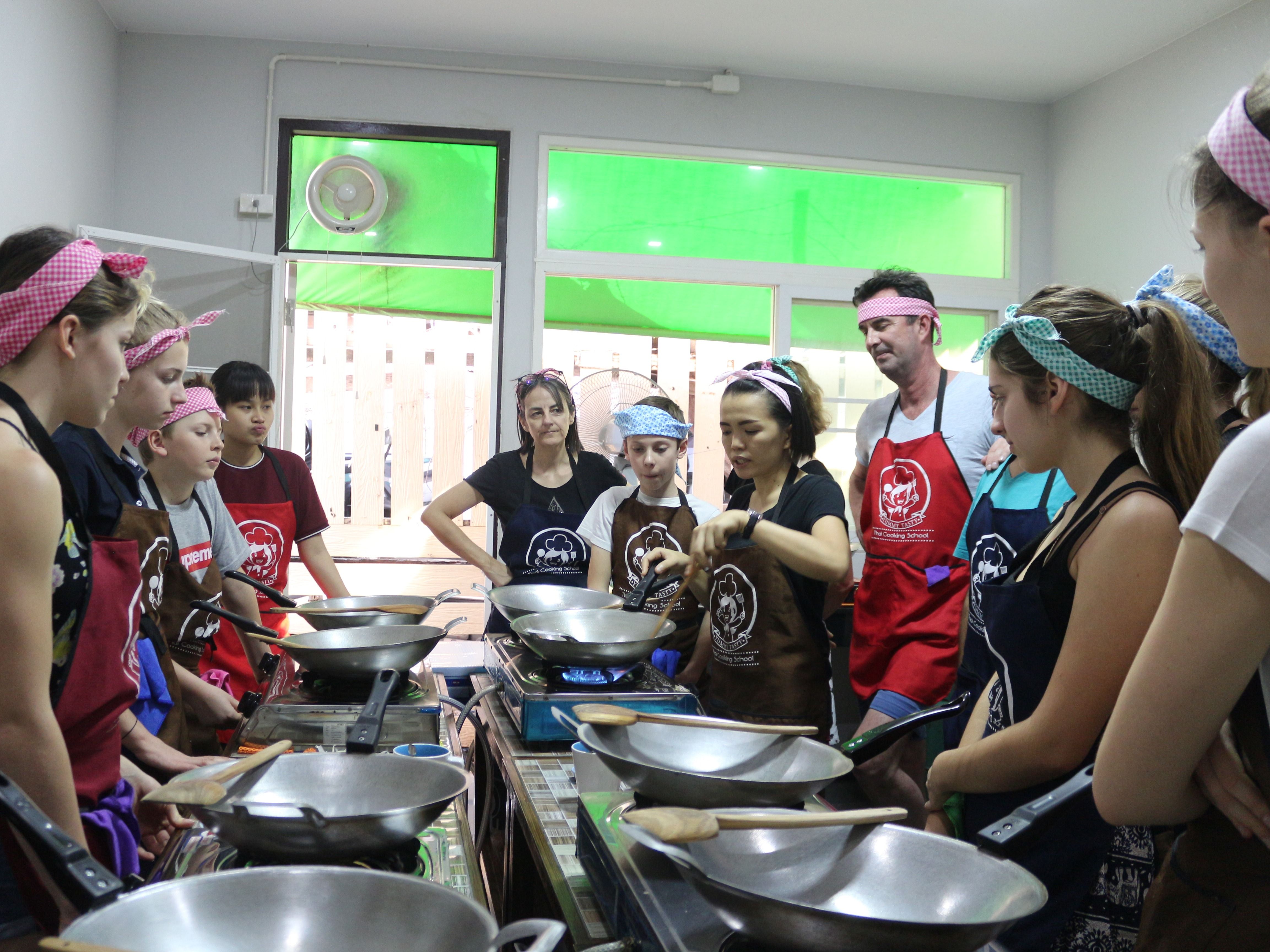 Yummy Tasty Thai Cooking School: Half day cooking class with Yummy ...