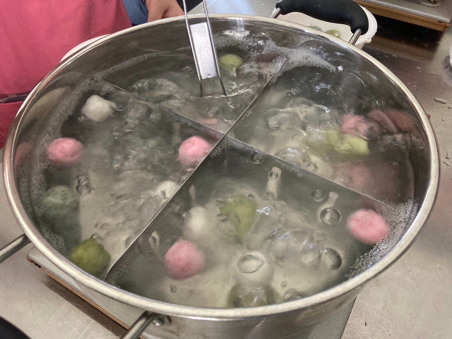 Japanese Sweets: Mochi, Daifuku and Wagashi Making Class + Matcha in Toyko