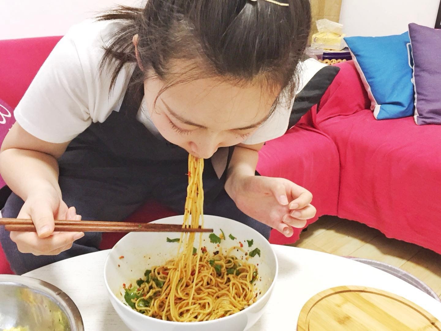 Chengdu Explorer: Learn Cold Noodle And Wolf-Tooth Potato At Local ...