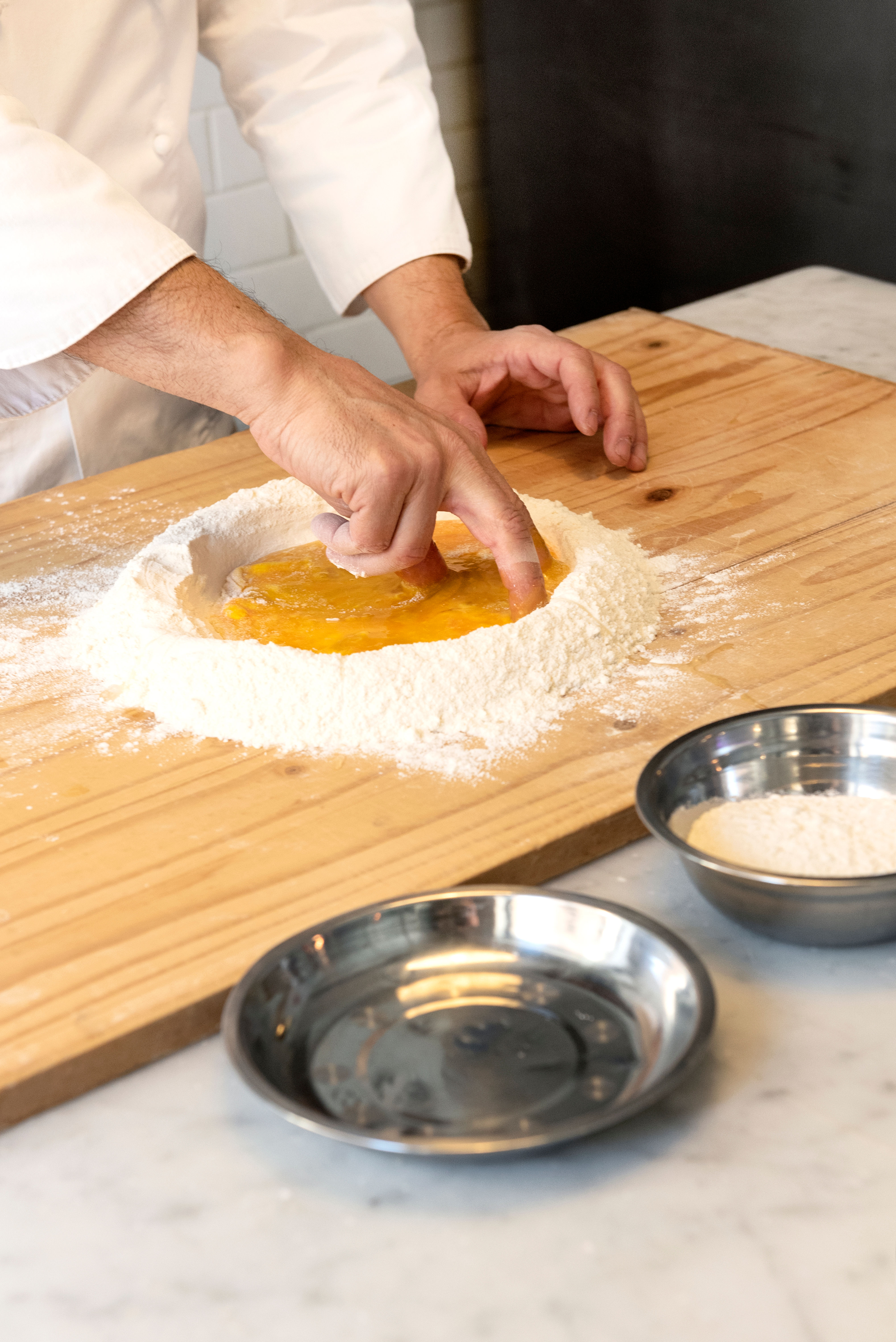 Professional Lab Pasta Experience in a Pastificio