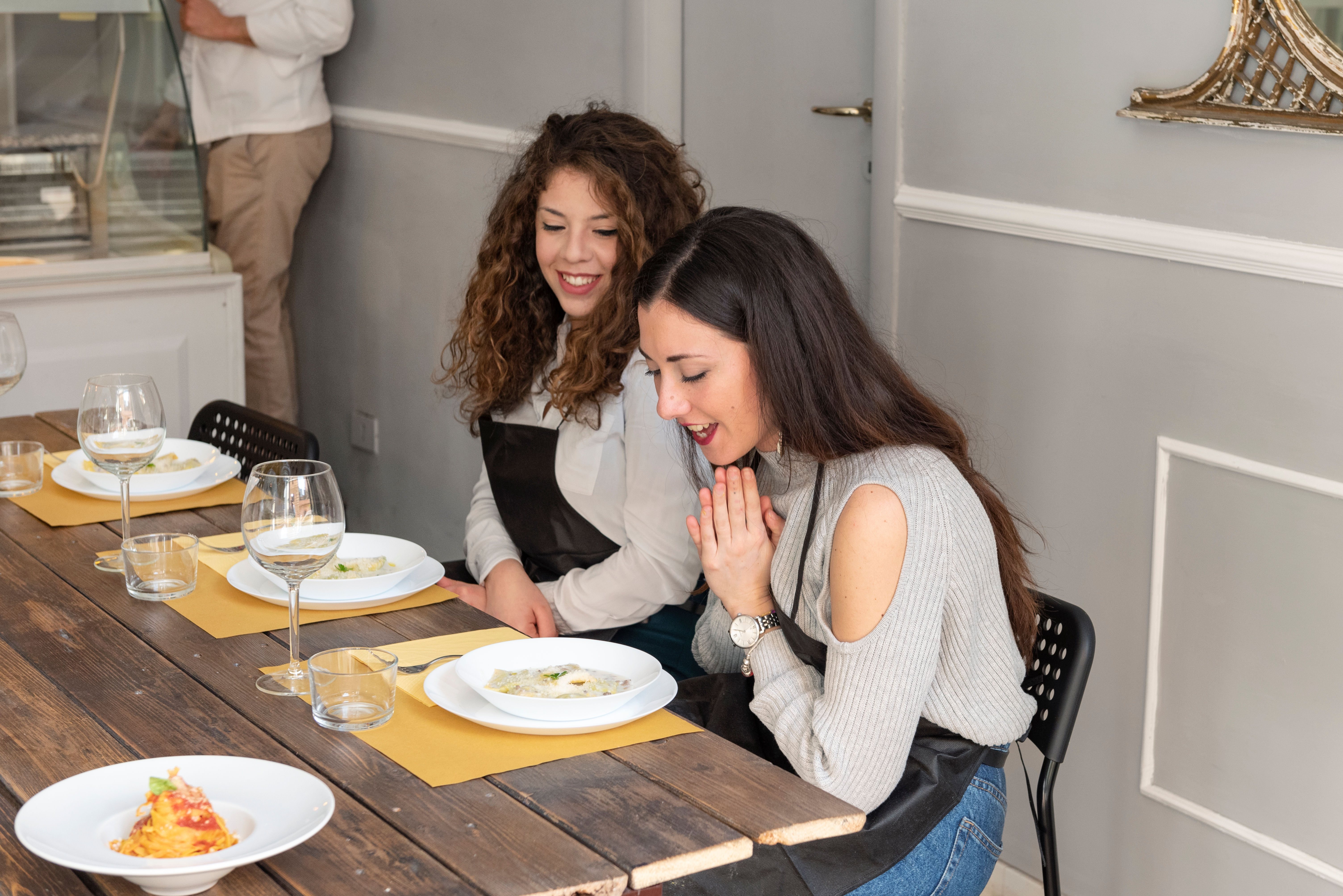 Professional Lab Pasta Experience in a Pastificio