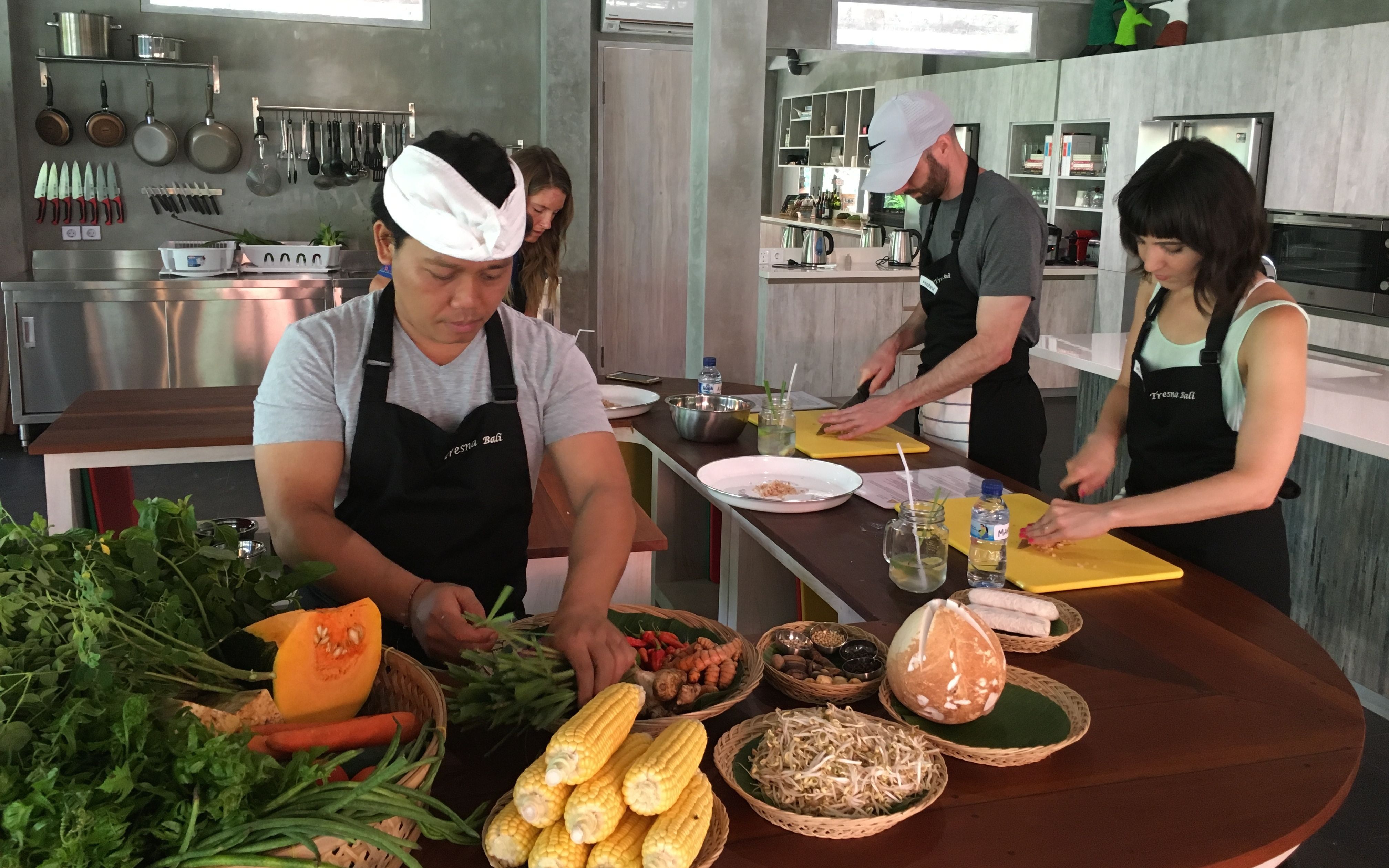 Pure Plant-Based VEGAN Balinese Cooking Class - 8 Course Feast in Ubud ...