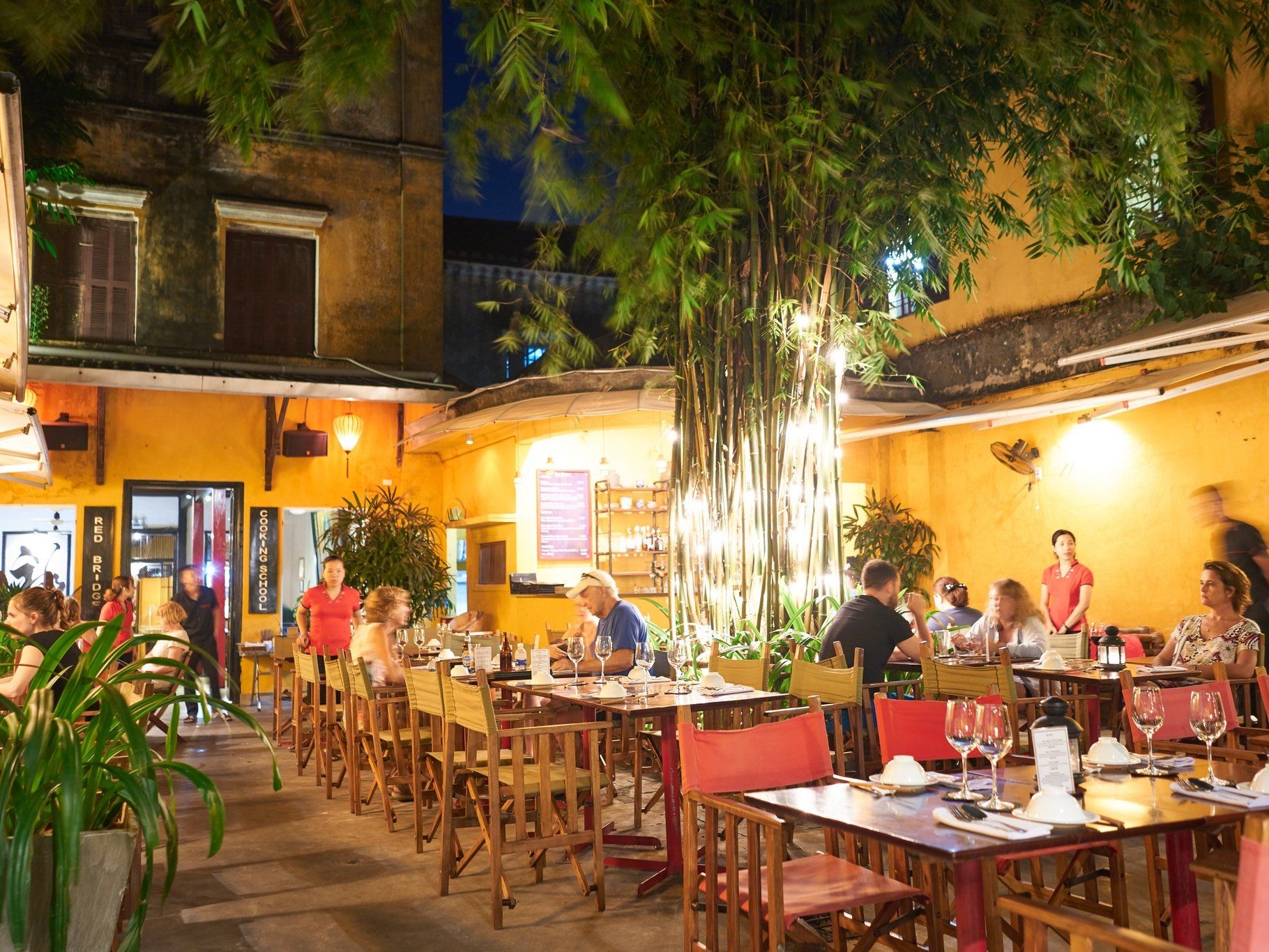Red Bridge Cooking School: Red Bridge Evening Class @ Hai Café, Hoi An ...