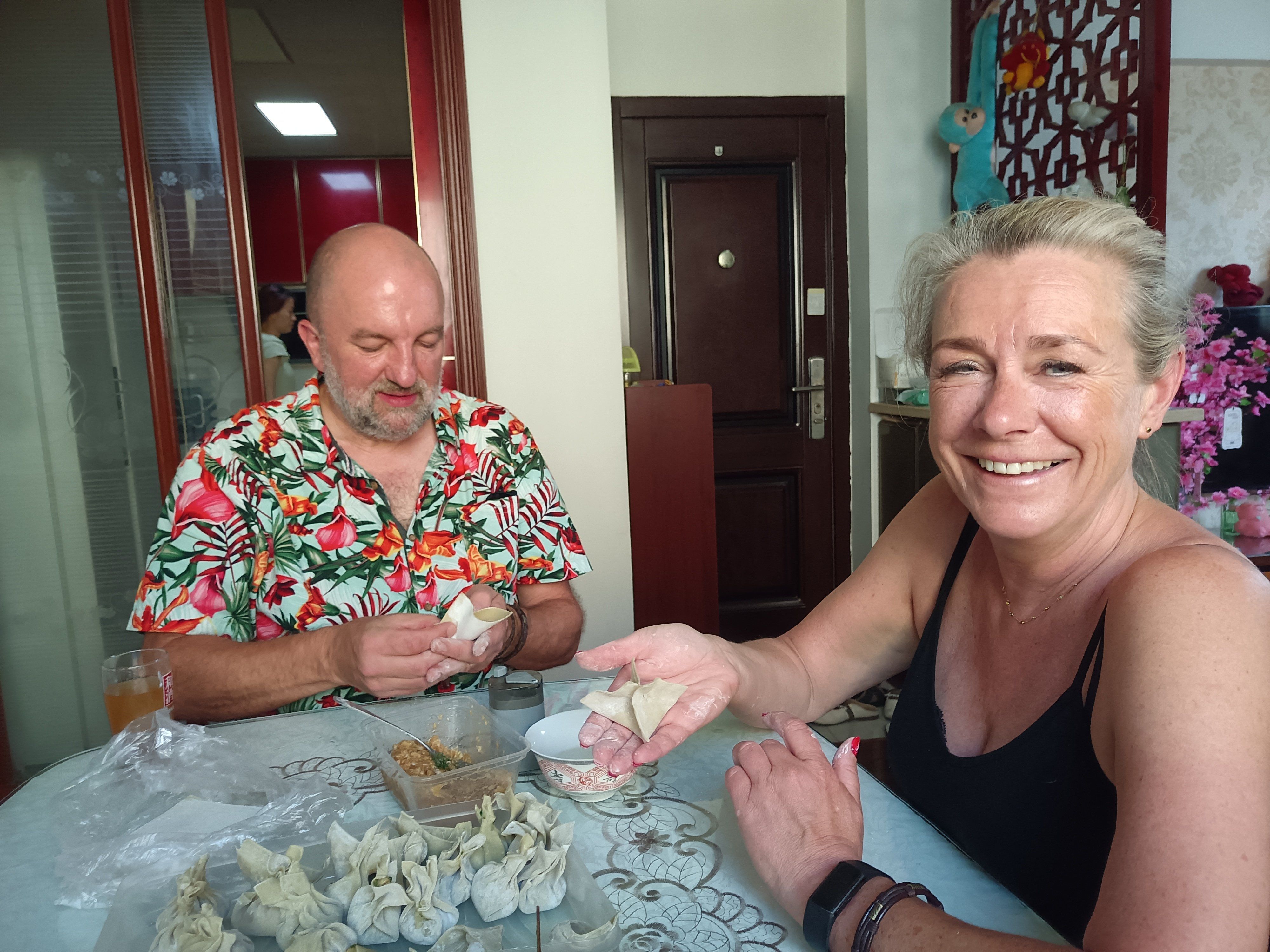 Shanghai Home Cooking Class & Family Dinner Experience