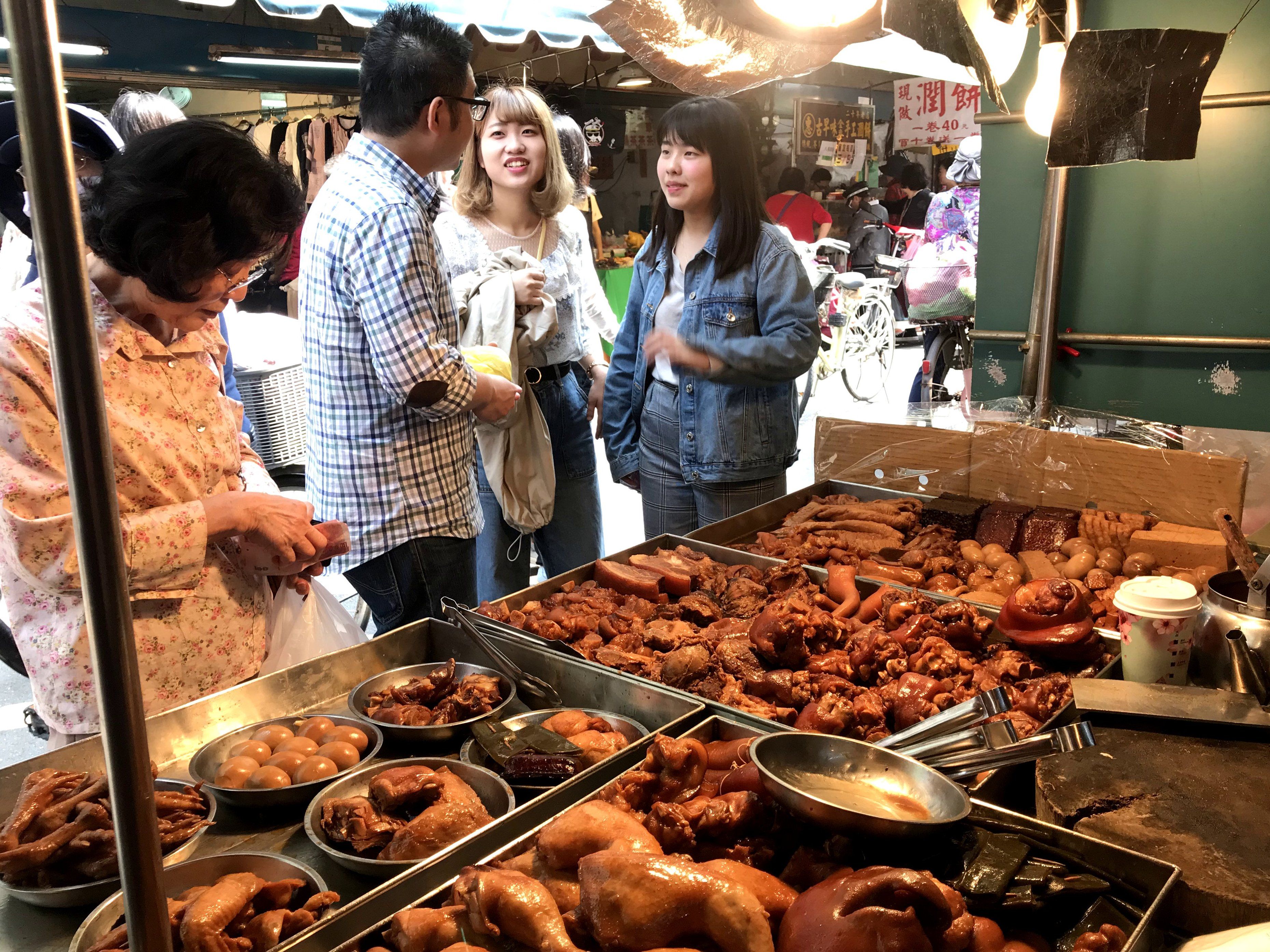 Taiwanese Cooking Class with Food and Culture