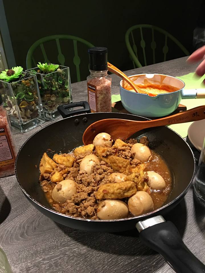 Make My Day Cooking Lab: Taiwanese Home Cooking Class With Market Tour ...