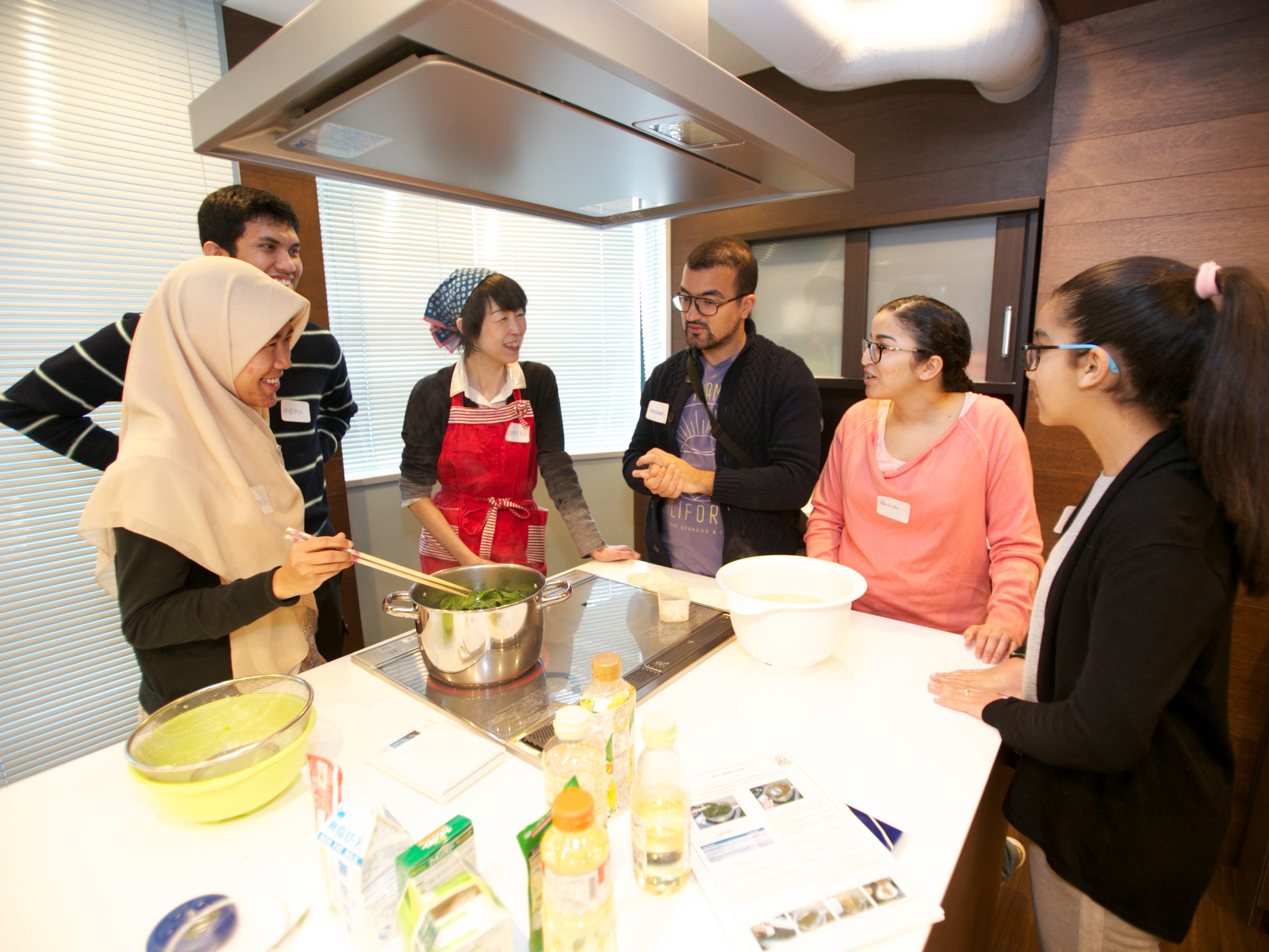 Authentic Sushi Making Class in Tokyo: Master Japanese Cuisine
